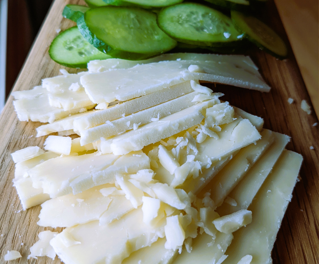Cucumbers and Cheddar Cheese - Dinner in Real Time